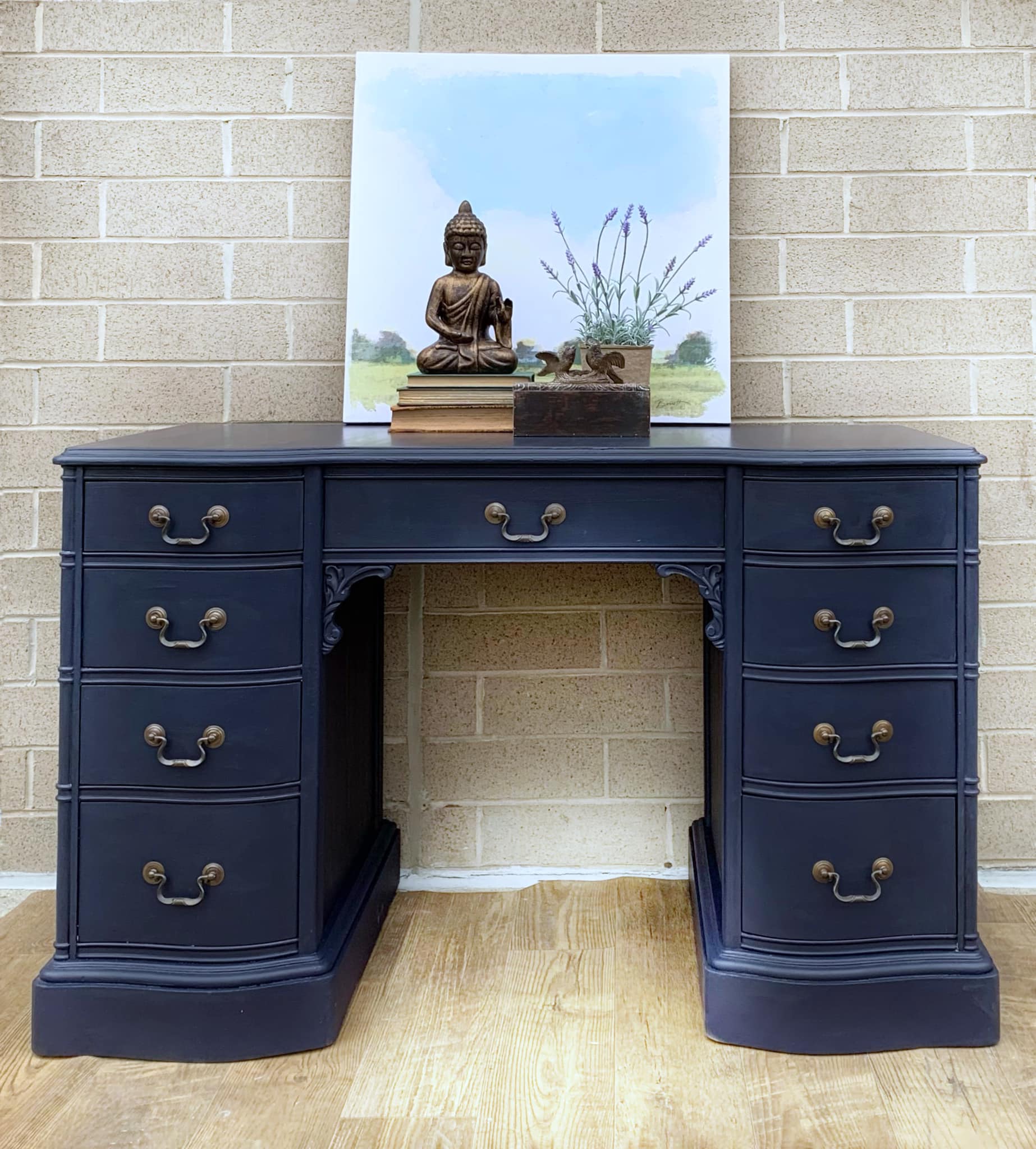 Navy Desk – atouchoffancy
